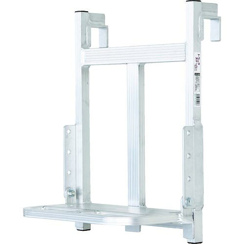 トラックのアオリに引掛けるだけで簡単セット。移動も簡単 ステップ幅4cm 最大使用荷重100kg