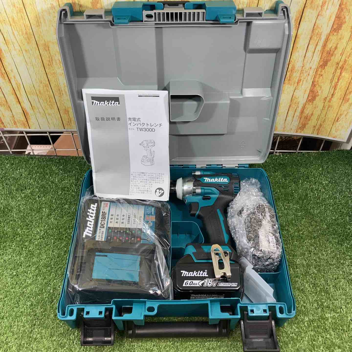 【動作確認】 未使用品 【動作詳細】 こちらの商品は未使用品です。検品・撮影のため開封済み。 【仕様】 【最大トルク】300N.m 【対応バッテリー】18V 【角ドライブSQ(mm)】12.7mm 【コンディション詳細】 【068】 【備考...
