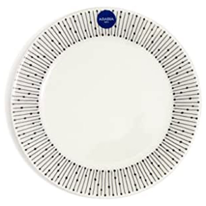 直径:15cm 仕様:プレート レンジ→OK オーブン→OK 食洗器→OK フリーザー→OK 直火→NG IH→NG 【アラビアの製品ついて】 以下の現象は製造工程上避けられないもので、不良品ではございません。 下記理由における返品交換は承...
