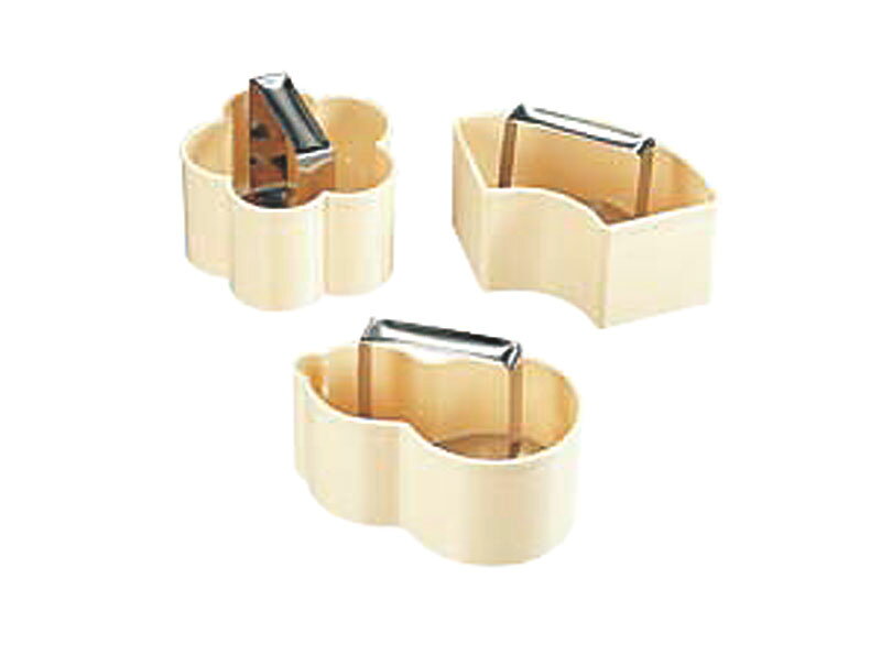 サイズ：出来上がり寸法110×48×H45mmブランド：カンダ材質：枠：プラスチック 押型：18-8ステンレス生産国：燕三条■メーカー希望小売価格はメーカーカタログに基づいて掲載しています