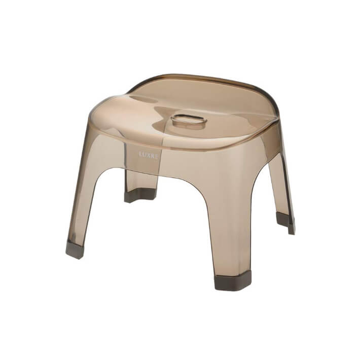 透明感×ニュアンスカラー 美しく、機能的なこのフォルム。 凹凸がなくお手入れしやすく、こだわりの座面形状の腰かけです。 サイズ/37×32×29H(cm) 製品重量/1.6kg 材質/ 本体：PET ゴム脚：ポリエチレン 耐熱温度/本体・ゴ...