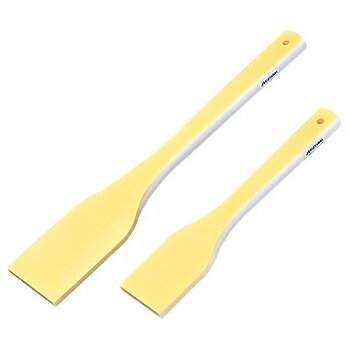 【仕様】サイズ：60cm全幅：110mm質量：0.38kg木芯入り超高分子量ポリマーUMSP製　攪拌調理用ハイテク・スパテラ 従来の木製スパテラは、欠ける・焦げる・ひび割れする、あるいは削れることによって木片が食材に混入する恐れがあり、 衛...