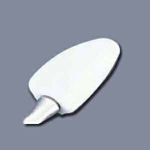 【仕様】 メーカー品番：74-682601 ラ部幅×ヘラ部長さ×全長：48mm×88mm×300mm カラー：ホワイト 規格：替えゴム へラ部：シリコン 柄：18-8ステンレス 耐熱温度：400℃ ●クイジプロ シリコン ウィスクシリーズ ...