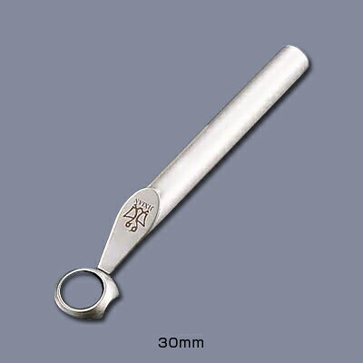 【仕様】 サイズ：30mm 直径×全長：30mm×210mm 簡単キレイ!とっても大変な丸いかざり料理も誰でも簡単、思いのままに球体が作れます。 ■球クリ（ボール状専門刃） ① 刃の部分を材料と平行に保ちながら左右に回し、刃の先...