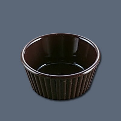 【仕様】 色：ブラウン 外径×高さ：89×39mm 容量：約127c.c. ジェスナー ラメキンシリーズ SAN:サラダオイルやマヨネーズ等の影響をうけない材質です。(耐熱95℃) ※アメリカ製 ※洗浄器対応 ※電子レンジ対応