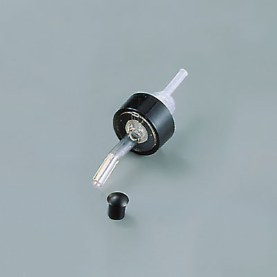 【仕様】 全長：110mm 材質注ぎ口/MS樹脂半透明部/塩化ビニール・ポリカーボネイトキャップ部/ポリプロピレン ※アメリカ製