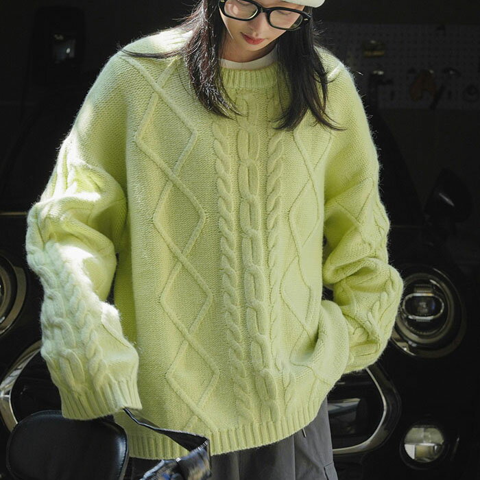 ▲商品内容：セーター ▲素材： ウール ▲サイズ： 【F】：身丈 63cm、バスト 132cm、 肩幅 60cm、袖丈 55cm ▲注意事項： ・測定したサイズは素人採寸のため1〜3cm程度の誤差が生じる場合があります。 ・商品画像はライト...