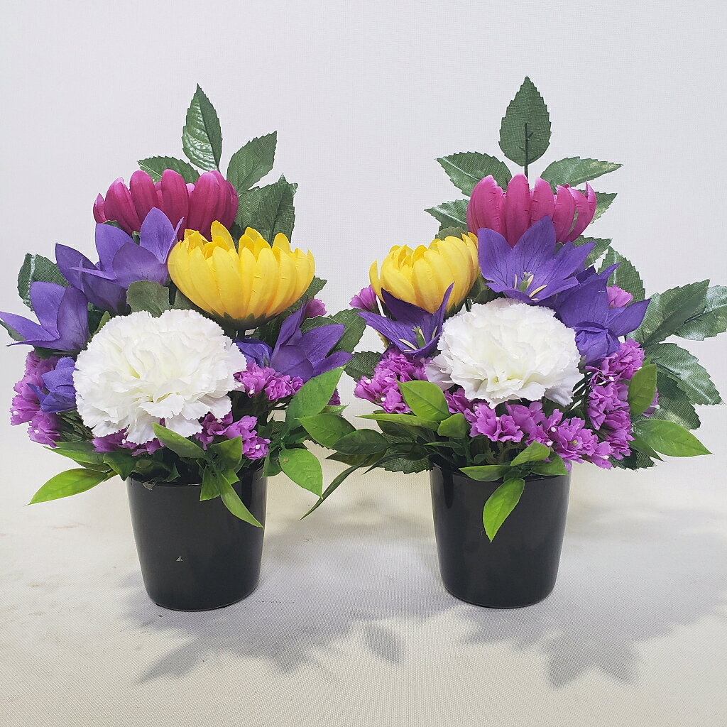 商品について 〇この商品は光触媒コーティングされており、ほこりが付き難く、とても長い間、美しさを保ち続けます。 〇仏花アレンジ 〇フェイクグリーンでも本物と同じで清潔です。 [使用花材] ・選択してください ・菊・カーネー ・陶器鉢 [サイ...