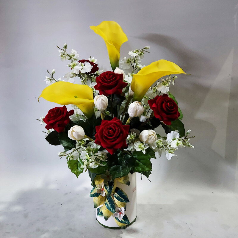 カラー（黄）MIXアレンジ・造花・高60×幅35・光触媒 立札無料 • 黄色のカラーの花言葉は「壮大な美」です。（ネット参照）。 　 *リアルなアーティフィシャルフラワー・本物と同じ癒しの効果が得られ気分爽快に。 誰もが頂いて嬉しい、最高の...