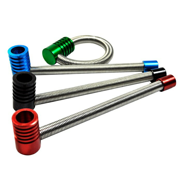 ■サイズ　：全長 108mm / 火皿内径 12mm ■素材　　：アルミ製 ■注意　　：モニターの発色によって実際の物と異なって見える場合が御座います。▼商品詳細 スプリングパイプは、ボウルにぴったりと収まるスプリングステムを備え、しっかり...