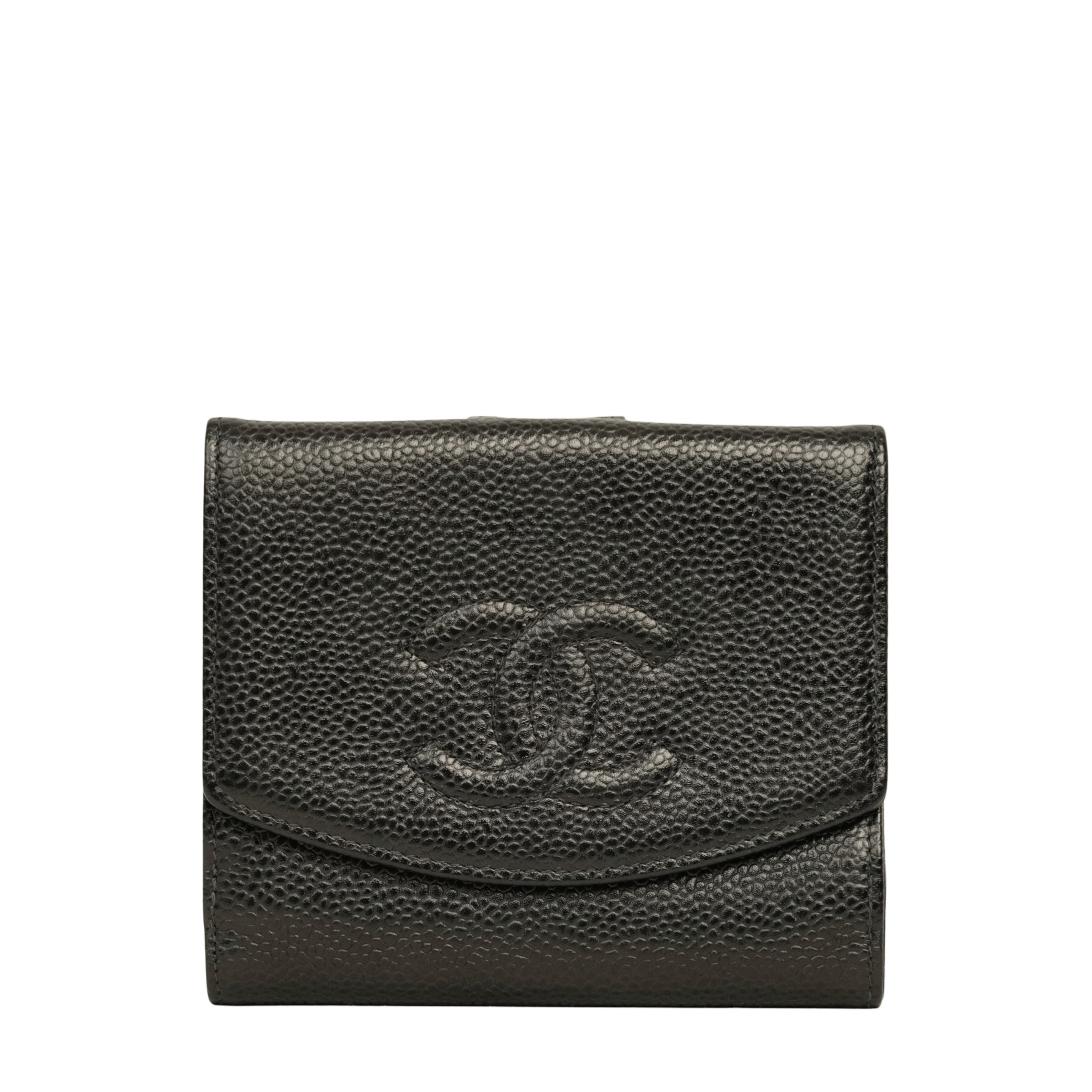 ブランド　/ BRAND CHANEL 商品名　/ PRODUCT NAME 2000-2002 ココマーク キャビアスキン 二つ折り財布 商品番号　/ ITEM NUMBER 13192308 シリアルナンバー　/ SERIAL NUMB...