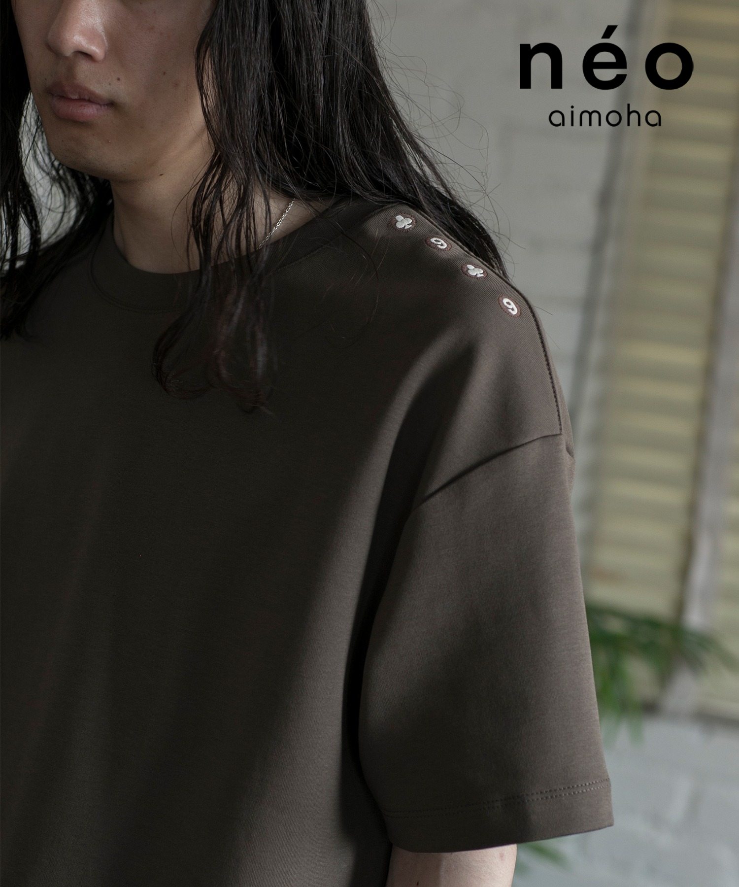 メーカー希望小売価格はメーカーカタログに基づいて掲載しています■ITEM クラシックでありながらモダンな雰囲気を醸し出すTシャツです。 毎日の着こなしに取り入れやすく、いつものスタイルをさりげなく格上げしてくれるアイテム。 しっかりとした生...