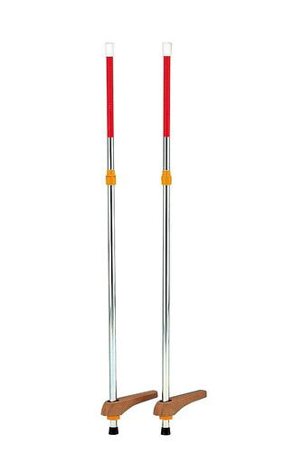 4段階調節式(125・135・140・150cm) 重さ 2.5kg/組 簡単組立・屋内外兼用 目安身長140cm以下・体重制限80kg・足台メモリ付 材質 足台:強化プラスチック、主材:スチールパイプ28mm、肉厚0.7mm