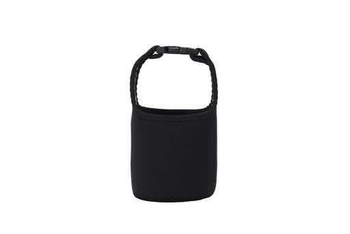 お気に入りのスープジャーを傷から守るジャーカバー サイズ:約径10x9cm (持ち手込高さ約18cm) 素材:表地・裏地/ポリエステル、中地/スチレン・ブタジエンゴム 生産国:中国
