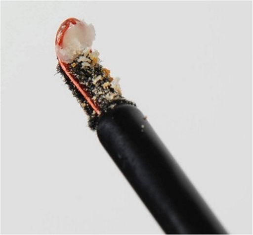 耳に優しく、すっきり取れる! 極細ワイヤー&amp;極細エチケット敷きブラシ耳かき 原産国 :日本 商品サイズ (幅x奥行x高さ) :0.9x14x0.6cm 質量 :4g 材質 :先端ワイヤー部/ステンレス線材、ナイロン皮膜 先端ブラシ部...