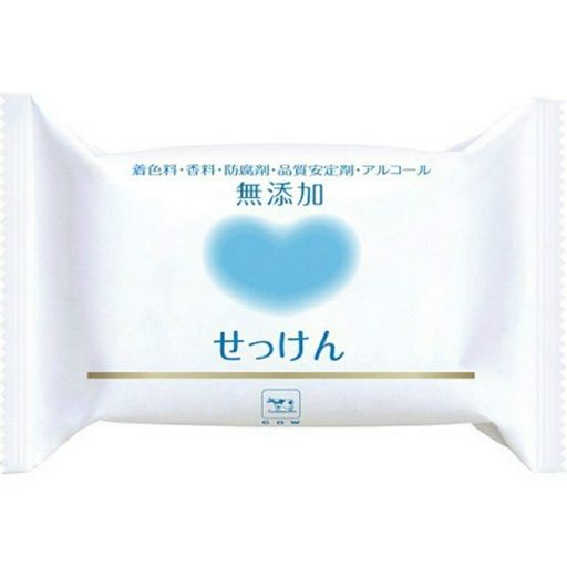 内容量:90g サイズ:87*57*33(mm) 石けん素地100%の釜だき石けん。豊かな泡立ちでさっぱりした洗い上がりです。100g。1個入り。 ブラント名: カウブランド 無添加 メーカー名: 牛乳石鹸