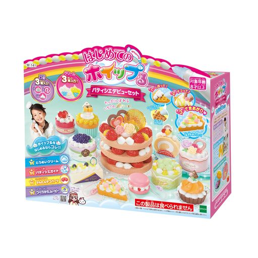 本物みたいなホイップるクリームをしぼって、かわいいスイーツ作品をつくっちゃお! はじめてホイップるを遊ぶ人におすすめの基本セット。 上手に絞れて、デコレーションをしやすくするヒミツがたくさん入ったセット。 ホイップるとうめいクリームで今まで...