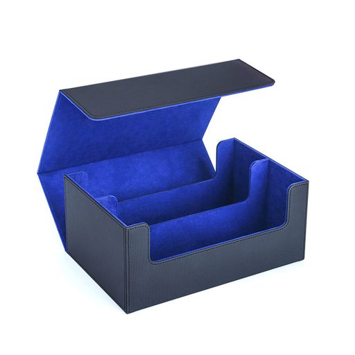 【製品仕様】デッキケース【外部サイズ】縦27.3cm幅18.5cm高さ12cm【内部寸法】縦26.5cm幅8+8cm高さ11.5cm【材質】上質PUレザー【重量】660g【収納枚数】最大1600枚のカードまたは66枚のマグネットローダーを収...