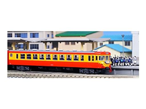 修学旅行輸送がピークを迎えた昭和40年 (1965)頃の田町電車区所属の一次形を製品化。
