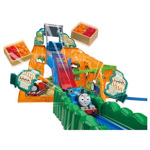 (C) TOMY (C)2025 Gullane (Thomas) Limited. (C)2025 HIT Entertainment Limited. 単3形アルカリ乾電池1本使用(電池は別売です。)