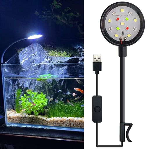 🐟【自然光をシミュレートする】この小型水槽ライトは、14個の高輝度ランプビーズ(白6、青4、赤2、緑2)で構成されていて。自然光をシミュレートする、省エネ、耐久性のあるLED水槽ライトは、過度にまぶしいことなく、水中の世界に...