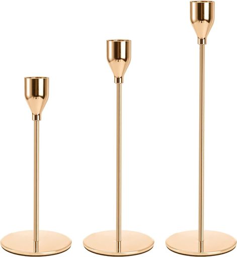 【寸法】ベース直径8cm、キャンドルヘッドの長さ4.5cm、幅2.6cm、内径2.2cm、ポール3種類の長さ18cm/23cm/28cm。3/4インチのキャンドルとLEDテーパーキャンドルに適しています。 ヨーロッパのレトロな金属製のキャン...