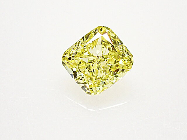 サイズ 3．68×3．45（×2．43）mm 重量 0．303ct カラー FANCY　INTENSE YELLOW クラリティ SI1 蛍光性 FAINT 色起源 天然 鑑定機関 AGTソーティング付0．303ct FANCY　INTEN...