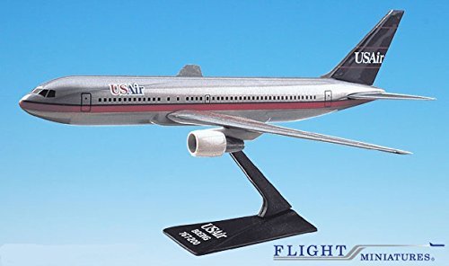 【中古】【未使用・未開封品】USAir (89-97) 767-200 Airplane Miniature Model Plastic Snap-Fit 1:200 Part#ABO-76720H-003【メーカー名】【メーカー型番】【ブ...