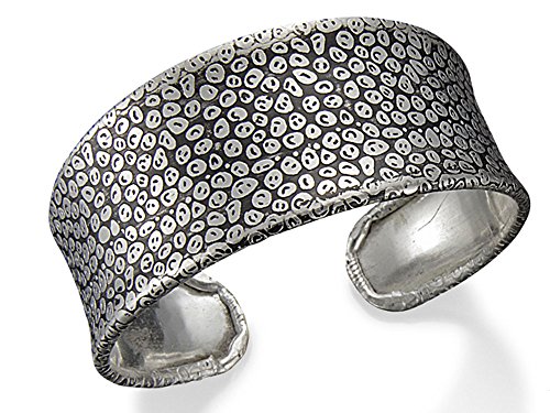 【中古】【未使用・未開封品】Anju - アンティークシルバーエッチングカフブレスレット【メーカー名】【メーカー型番】【ブランド名】Anju ブレスレット 【商品説明】Anju - アンティークシルバーエッチングカフブレスレット【注意】こち...