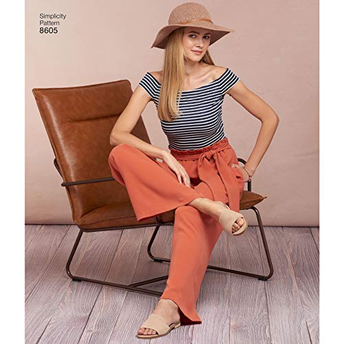 【中古】【未使用・未開封品】Simplicity Pattern 8605 Misses' Pull-On Skirt and Pants SIZE XS-XL SEWING PATTERN【メーカー名】【メーカー型番】【ブランド名】Sim...
