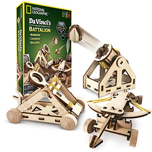 【中古】【未使用・未開封品】NATIONAL GEOGRAPHIC da Vinci's DIY Inventions Kit - Build Three Wooden Desktop Models: Catapult, Bombard a...
