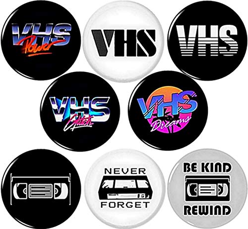 【中古】【未使用・未開封品】VHS 8新しい1?"インチ25?mmボタンピンバッジテープVCR Betamax Be Kind Rewind Never Forget 80s【メーカー名】【メーカー型番】【ブランド名】Panic Butto...