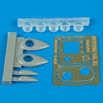 【中古】クイックブースト 48146 1/48 スピットファイア PR.Mk.XI 偵察カメラ（ハセガワ用）【メーカー名】【メーカー型番】【ブランド名】ボイジャーモデル　Voyager Model 飛行機・ヘリコプター, おもちゃ ストア,...