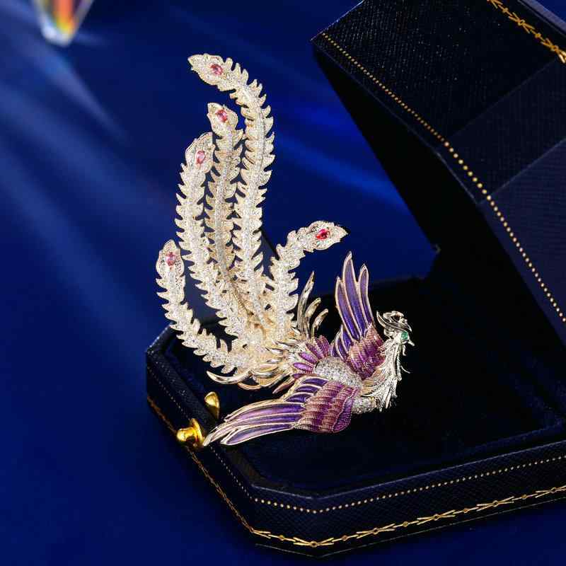 ・素材: 銅・スタイル: 国潮、中国風・モチーフ: 動物・加工技術: 滴油加工・カラー展開: パープル、ブルー・デザイン要素: 鳳凰、鳥・用途: 装飾・スタイル分類: 文芸レトロ・対象: 女性・種類: ブローチ
