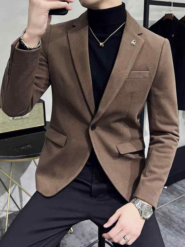 ・カテゴリ: カジュアルジャケット・フィット: スリムフィット・ネックライン: ラペルカラー・フロント: シングルブレスト1つボタン・スタイル: ライトビジネス・柄: チェック・主な素材: ポリエステル100%・裏地素材: ポリエステル・着...