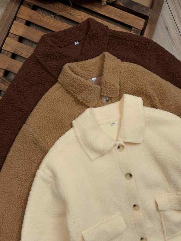 ・カテゴリ: キッズアウター、ジャケット、コート・スタイル: 韓国風・対象年齢層: 中小童（3～8歳、身長100～140cm）・適用性別: ユニセックス・主な素材: 綿100%・生地名: ボア・ネックライン: 襟付き・袖丈: 長袖・タイプ:...