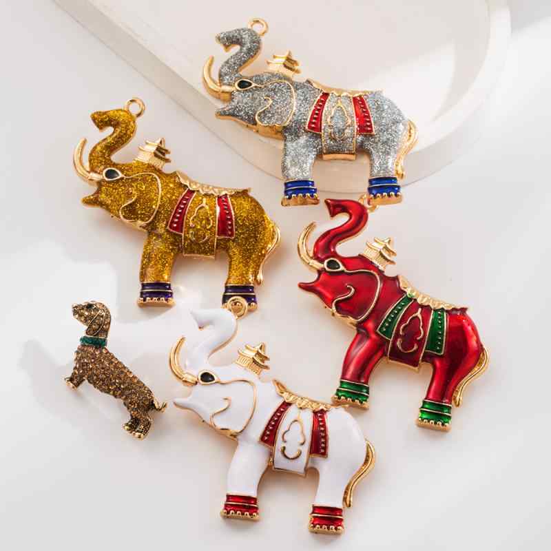 ・素材: 合金・スタイル: レディース、ファッションOL・モチーフ: 動物・加工: ラインストーン装飾・カラー展開: ゴールドエレファント、シルバーエレファント、レッドエレファント、ホワイトエレファント、子犬・流行要素: 子犬、吉祥象・用途...
