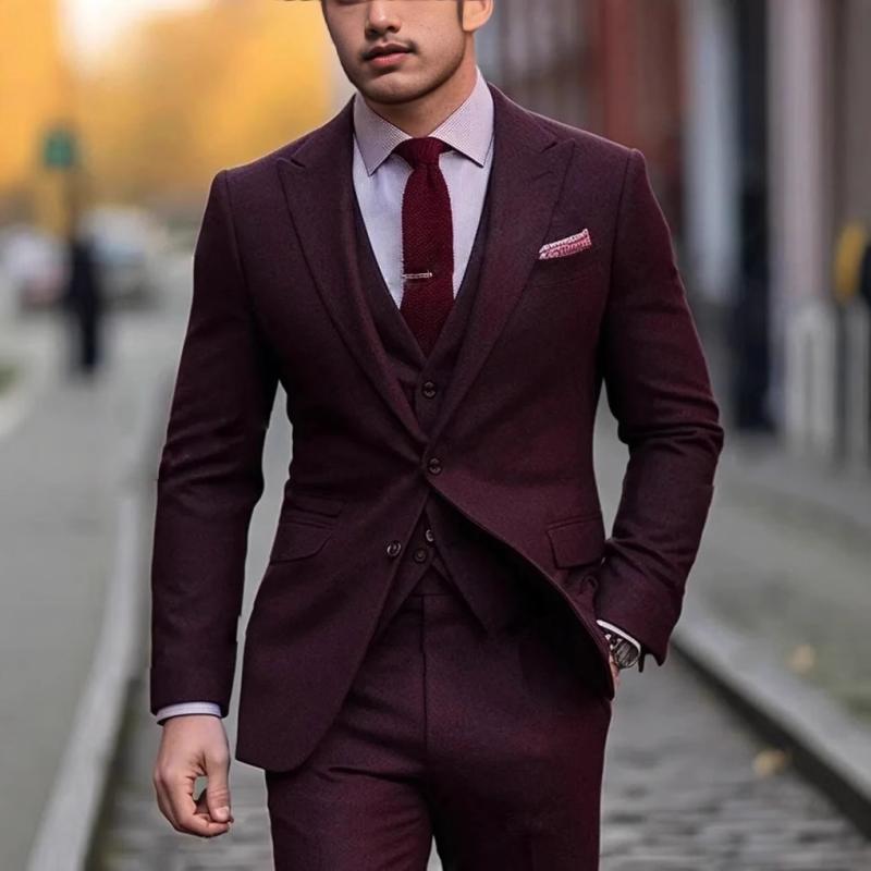 ・カテゴリ: スーツセット・スタイル: ビジネスカジュアル・主な素材: ポリエステル30%混紡・厚さ: レギュラー・フィット: スリム・前合わせ: ダブル2つボタン・襟の形: ピークドラペル・ベント: ノーベント・仕立て: 接着芯地・機能:...