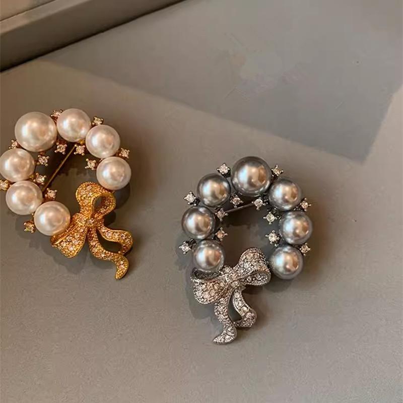 ・主な素材: 合金・対象: 男女兼用・モチーフ: リボン・デザイン要素: チューリップ、バラ、ツバキ、サボテン、木、ハスの実、小豆・加工方法: 電鍍・カラー展開: シルバーホワイト、シルバーグレー、ゴールドホワイト・機能: 装飾、多機能、固...