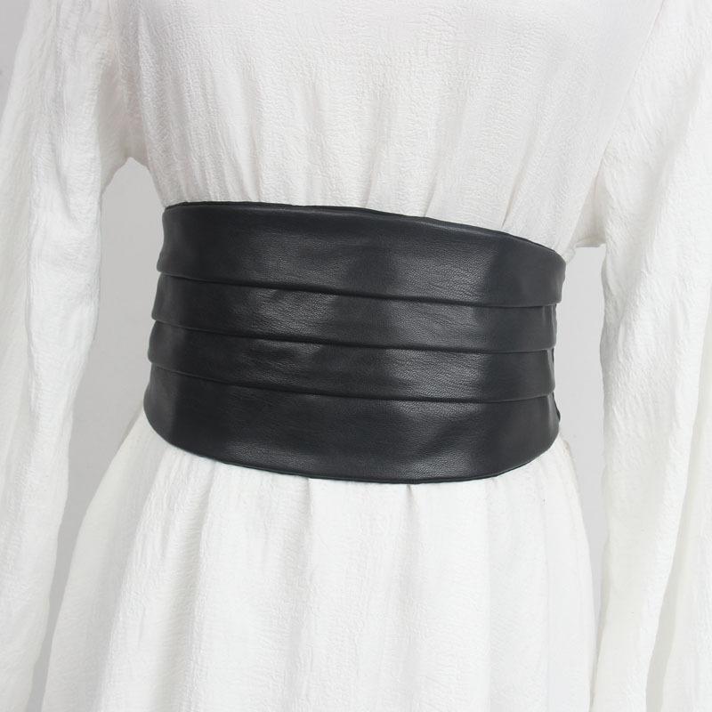 ・カテゴリ: ウエストベルト・性別: レディース・対象年齢: 成人・素材: 合皮・カラー: ブラック