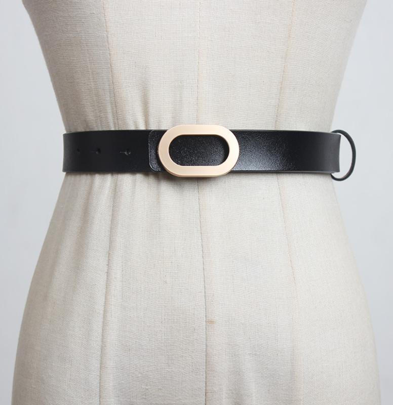 ・素材: 本革・革の種類: 牛革（2層）・カラー展開: グリーン、ブラック、ホワイト、キャメル、アプリコット、ダークグレー、ダークブラウン、ライトカーキ、ワインレッド、コーヒー