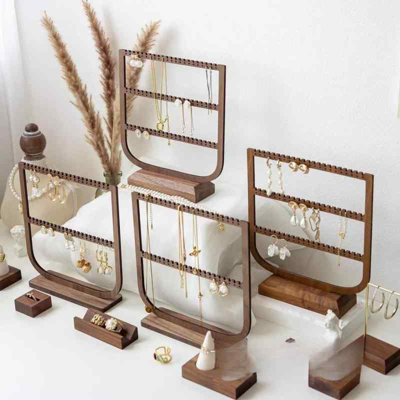 ・素材: 金属・タイプ展開: 2段（厚底）、3段（厚底）、4段（厚底）・スタイル: アート風