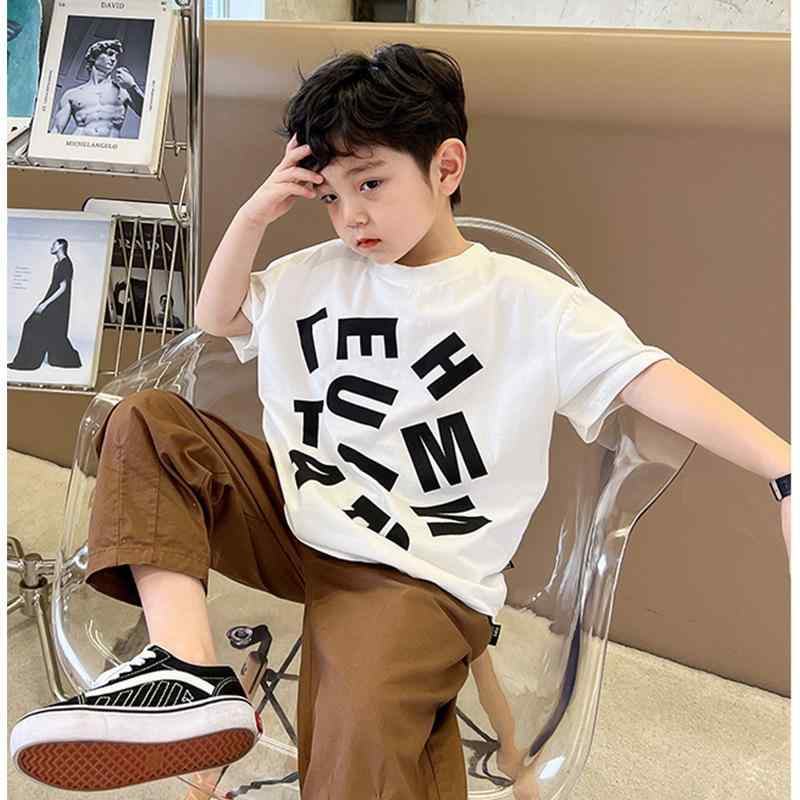 ・カテゴリ: 子供用Tシャツ・対象: 男の子・スタイル: カジュアル・ネックライン: クルーネック・袖丈: 半袖・柄: キャラクター、アルファベット、抽象デザイン・生地加工: ソフト加工・主な素材: 綿 ・安全基準: B類・機能: 吸汗・カ...