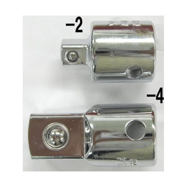 エスコメーカーお問い合わせ：06-6532-6226●差込角…3/8”●オス…1/4”●メス…3/8”●全長…27mm●材質…スチール