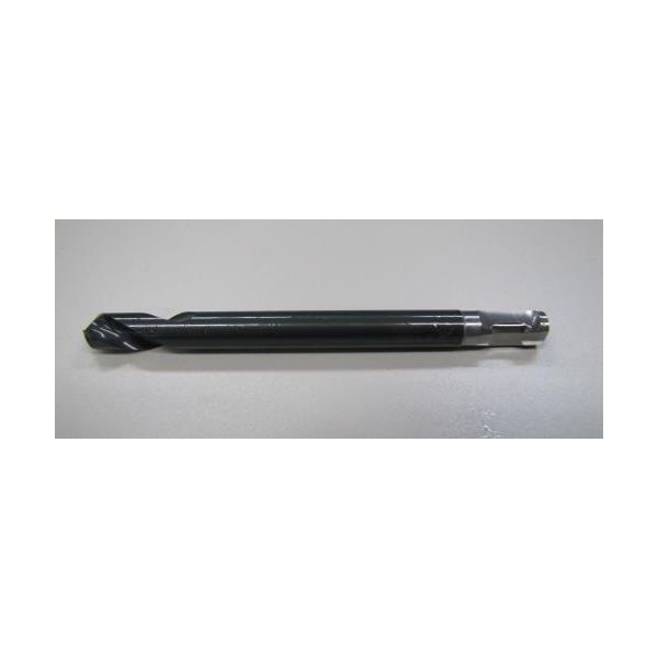 エスコメーカーお問い合わせ：06-6532-6226●用途…EA822B-15〜EA822B-49用センタードリル●適用ホルソー径…15〜49mm●ドリルサイズ…φ8x100mm