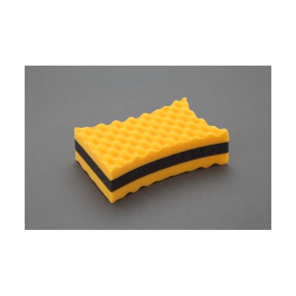 エスコメーカーお問い合わせ：06-6532-6226●サイズ…199×126×60mm(本体)250×130×60mm(パッケージ含む)●重量…53g●材質…ポリウレタンフォーム●汚れを取り込む新素材を使用した、しっとりなめらか洗車スポンジです。