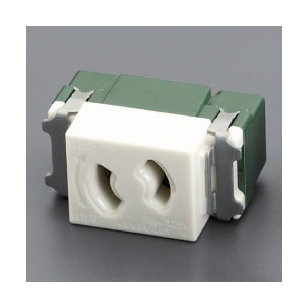 エスコメーカーお問い合わせ：06-6532-6226●定格容量…15A 125V●差込み口…1個●仕様…抜け止め付●サイズ…44×22.7×29(D)mm●フルカラー1個用プレート適合●適用電線…φ1.6、2mm Cu単線専用●連結方式…電...