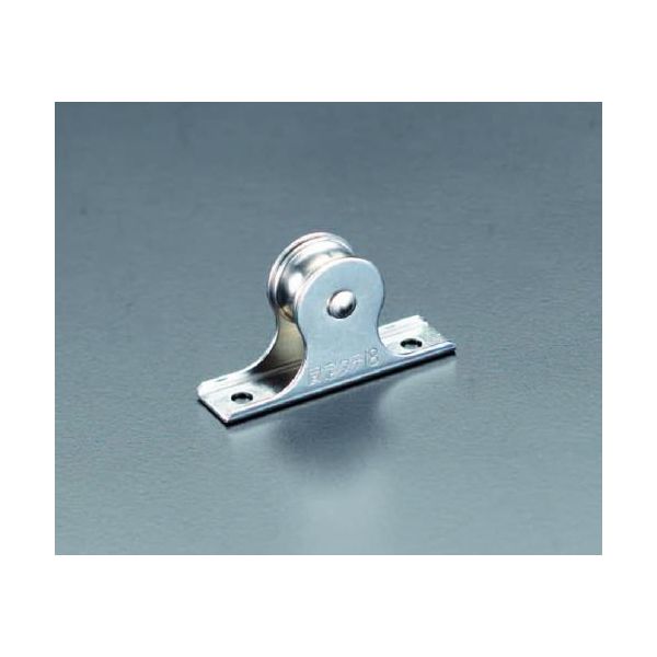 ●使用荷重…20kg●材質…ステンレス（SUS304）●車径…18mm●使用ロープ径…〜6mm●ベースサイズ…50×12mm●取付穴径…4mm●重量…35g　