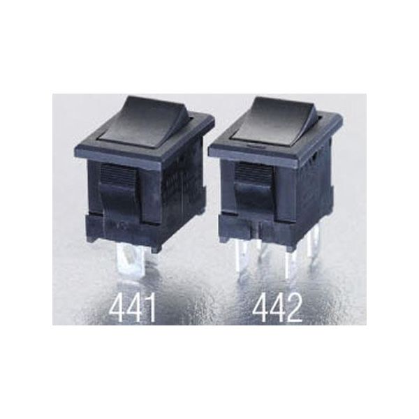 ●パネルカット…19.2×12.9mm●スイッチ特性…ON-OFF●定格容量…10A 125V AC10A 250V AC●パネル厚…0.75〜2mm●簡易防塵構造●極数…2極単投　