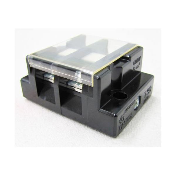 ●型式…T30C●適合電線…8mm2●通電電流…50A●定格絶縁電圧…600V●適合圧着端子…5.5-5・8-5●カバー付●極数…2●サイズ(mm)…60×46×29(D)　